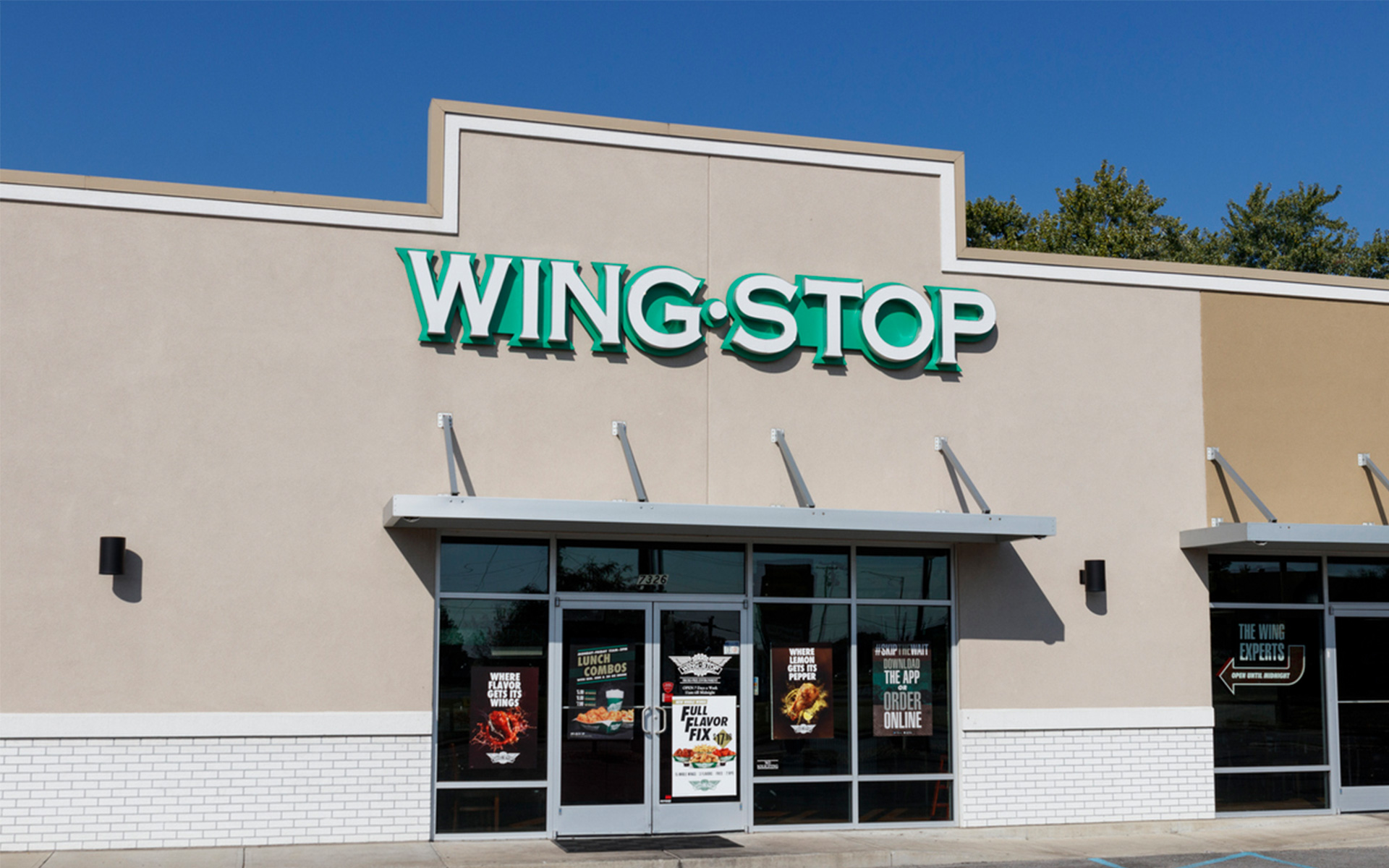 ROYAL PROPERTIES BRINGS WING STOP TO SHOPRITE SHOPPING CENTER IN DERBY ...
